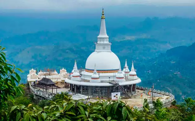 Mahamevnawa Buddhist Monastery: A Spiritual Retreat in Ella